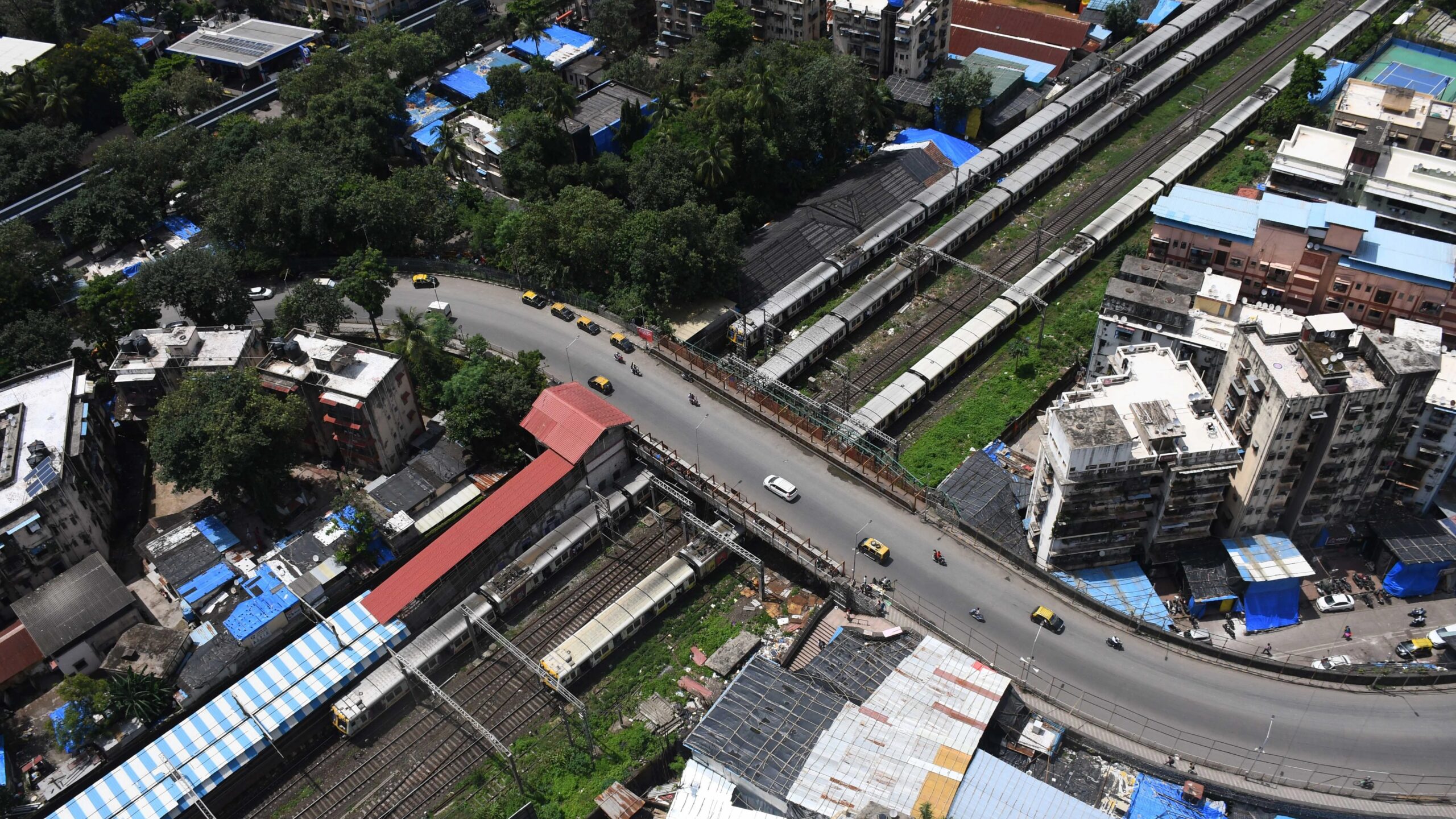 Mumbai News Roundup | Water cut in Bandra- Khar from today, new BITS ...